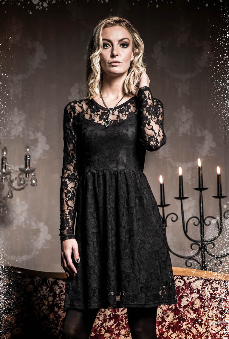 Vestiti da EMP | Sexy, moderno ed elegante Acquista ora